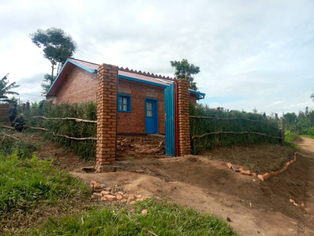 Inzu Y’Umusaza Nyagashotsi Mu Mafoto – Taarifa