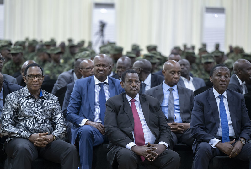 Umugaba W’Ikirenga Yaganiriye N’Inzego Zose Z’Umutekano – Taarifa